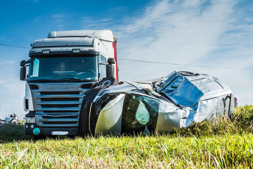 What to Do When in an Accident With a Penske Truck